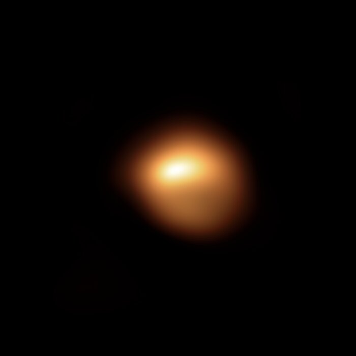 The Changing Shape of Betelgeuse | Spaceweather.com